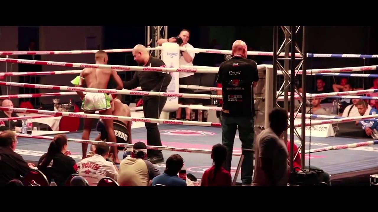 Reda Narain vs Wilson Mendes - Fightsense 7 Juni. - YouTube