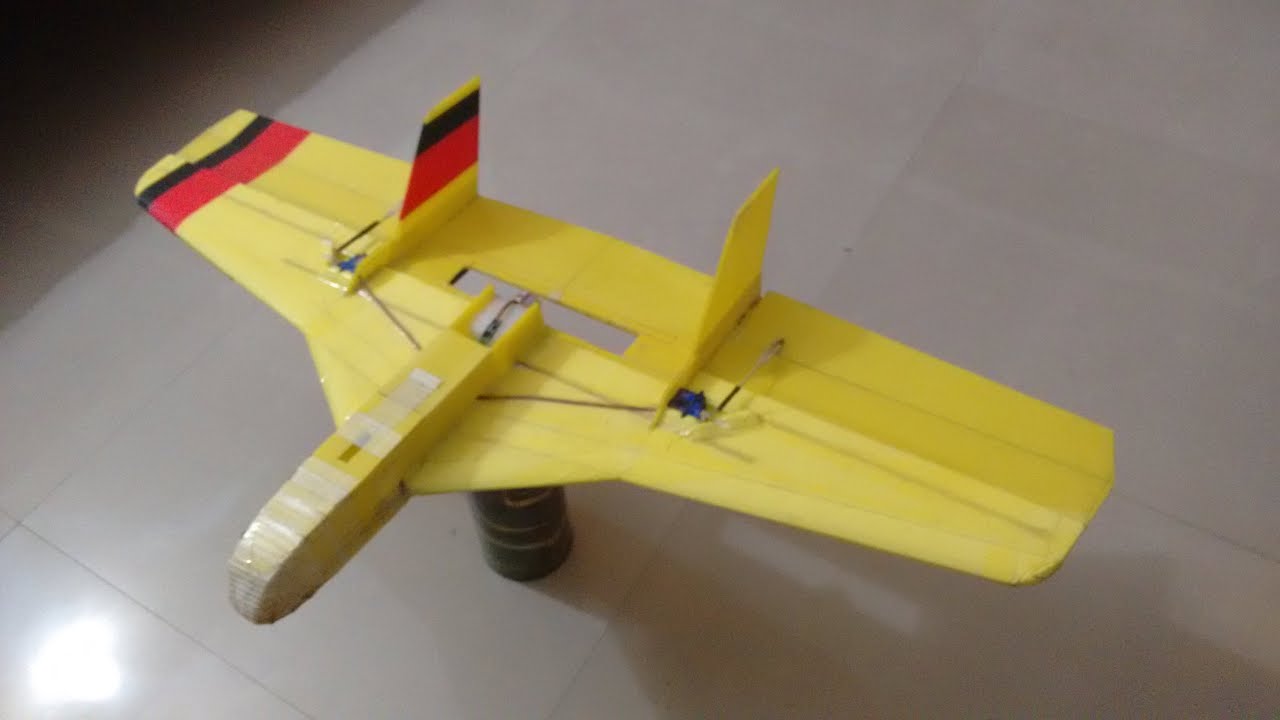 KFm2 36in Span Flying Wing - YouTube