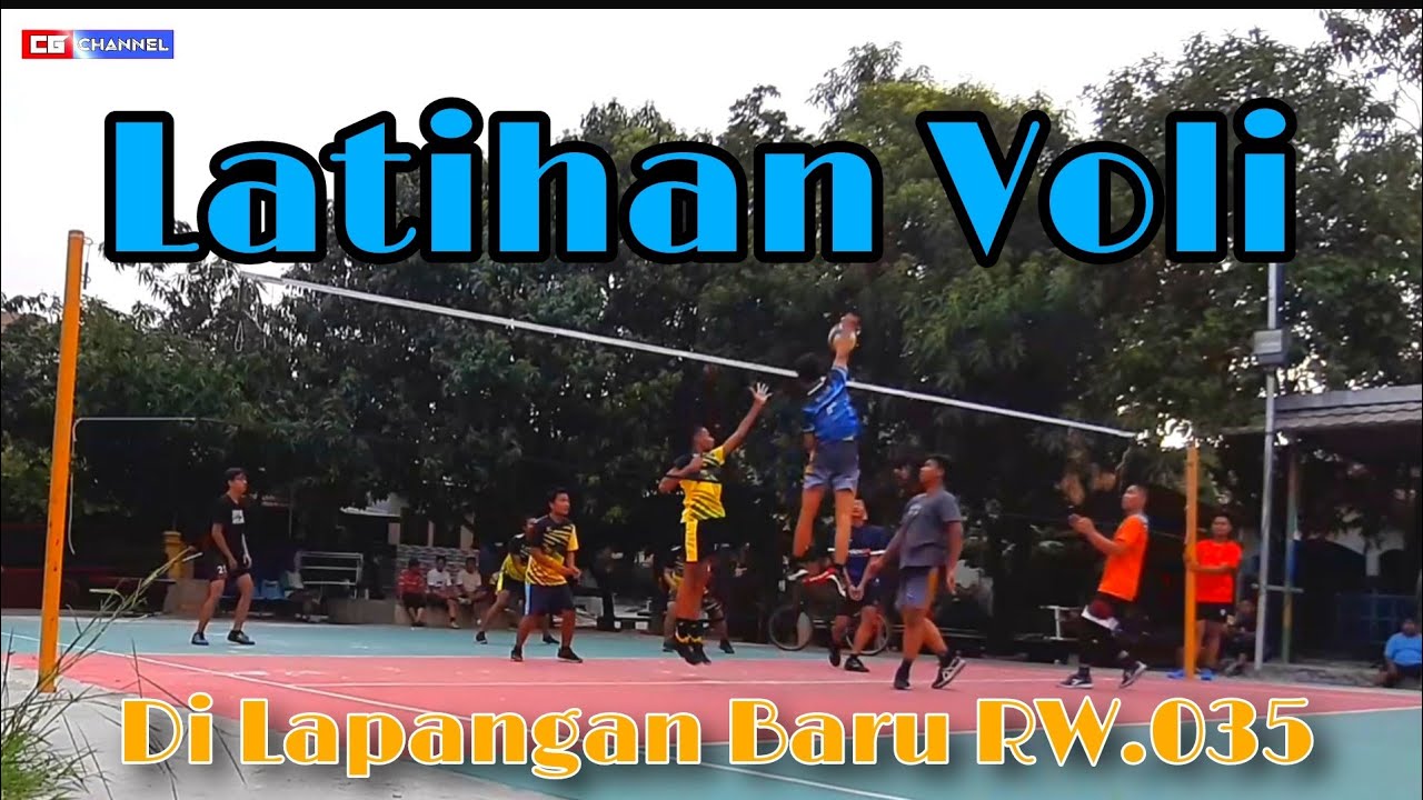 Main Voli Di Lapangan Baru RW.035 - YouTube