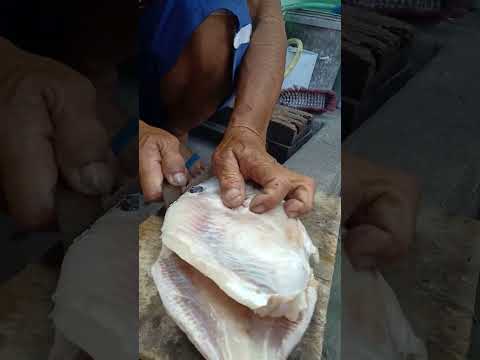 Adobong pakol na isda(trigger fish) - YouTube