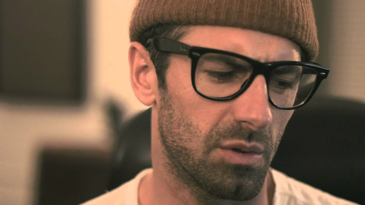 Josh Wald in his studio, talks about Photo's and Music. - YouTube