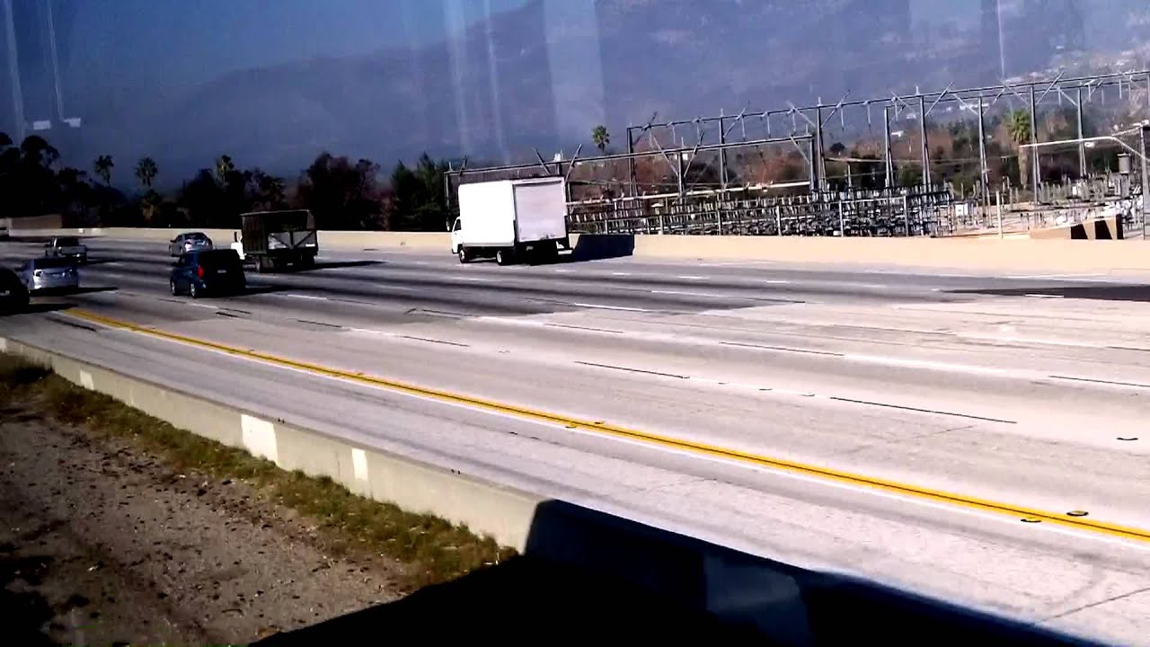 LA Metro train Gold Line buying ticket and boarding. - YouTube