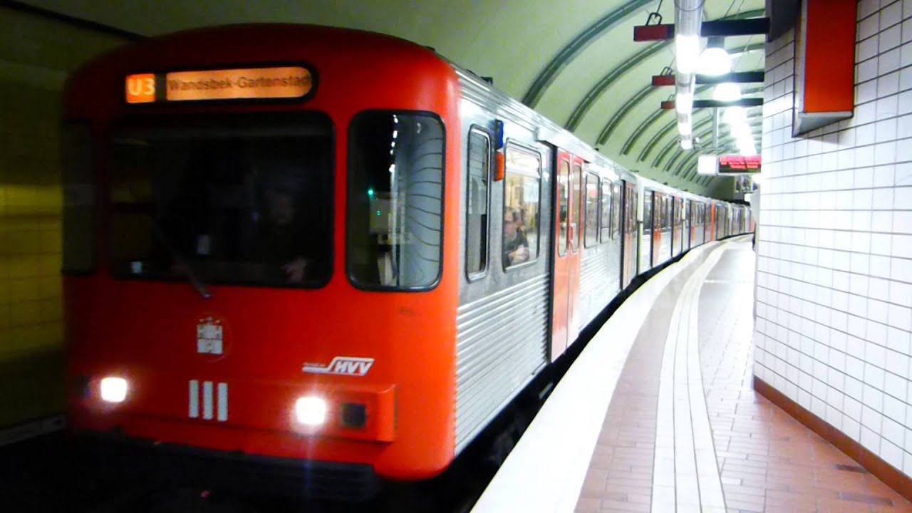 U-Bahn Hamburg - U3 Ausfahrt eines DT3 in Hauptbahnhof Süd [1080p-HD ...