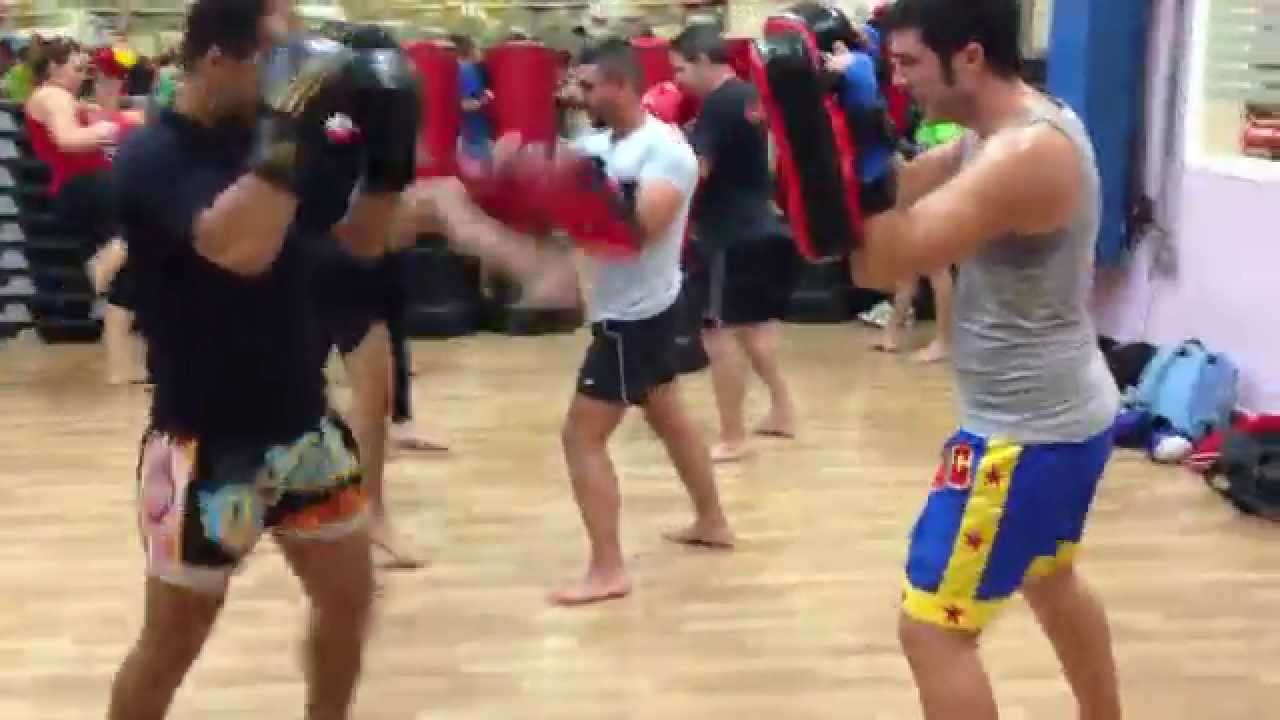 Dar gueddari - YouTube