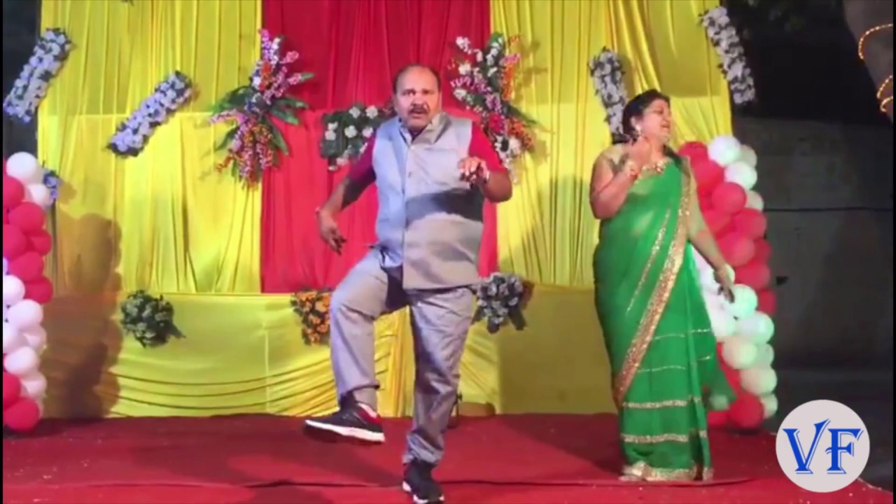 Dancing Uncle dance on Sexy and I Know It | Sanjeev Shrivastava | Dabbu ...