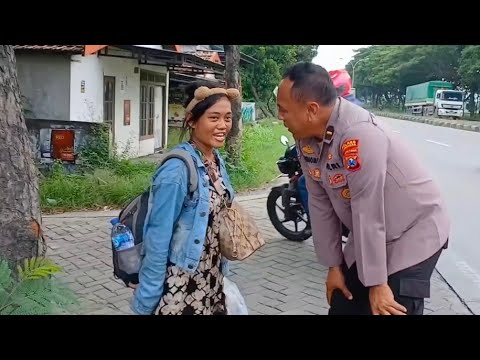 VIRAL..!0DGJ CANTIK SEKALI..?KUATIR H@MIL LAGI DIJALAN.LANGSUNG DIBAWA PAK PURNOMO BEROBAT DIYAYASAN