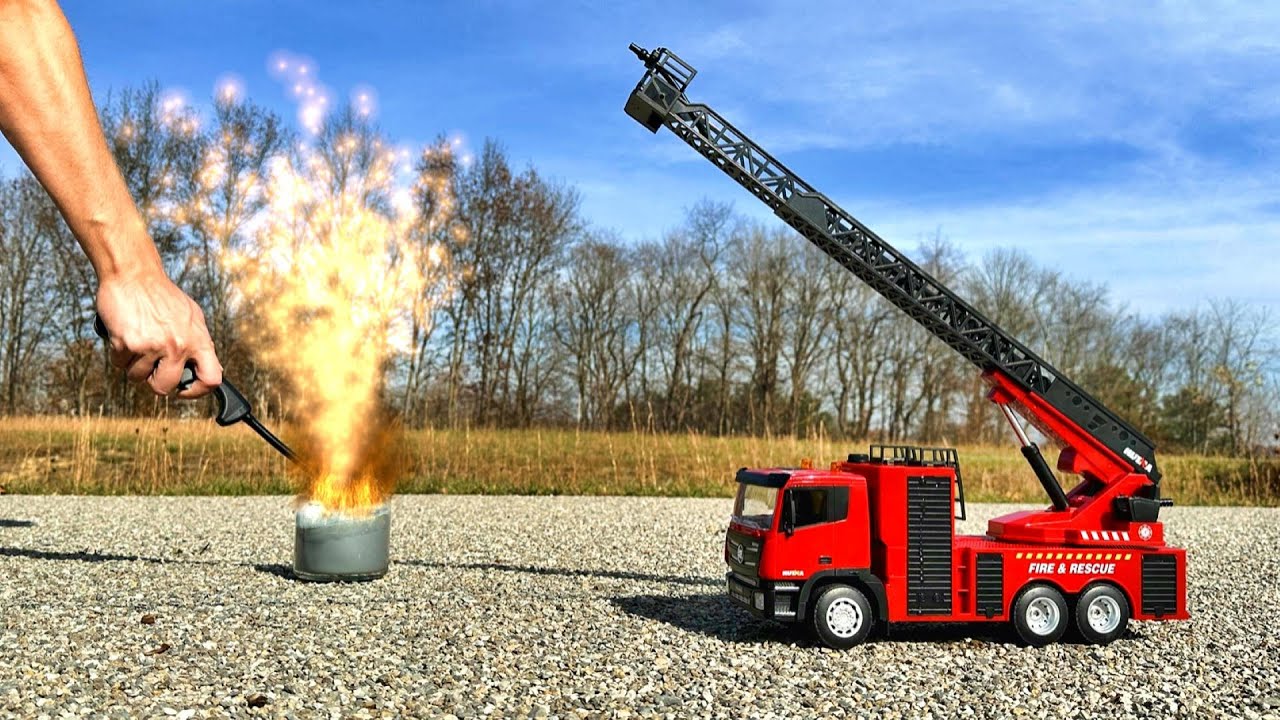 $42 Water Blasting Canon RC Fire Truck Squirts Real Water!!! - YouTube