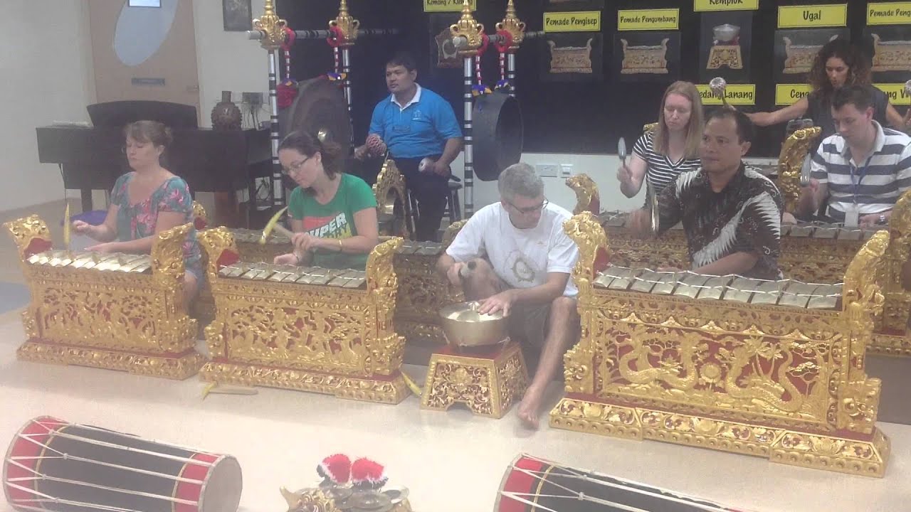 Gilak demo - YouTube