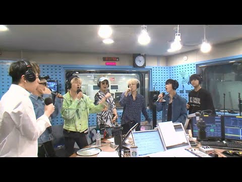 iKON(아이콘), 벌떼 (B-DAY) [SBS 이국주의 영스트리트]