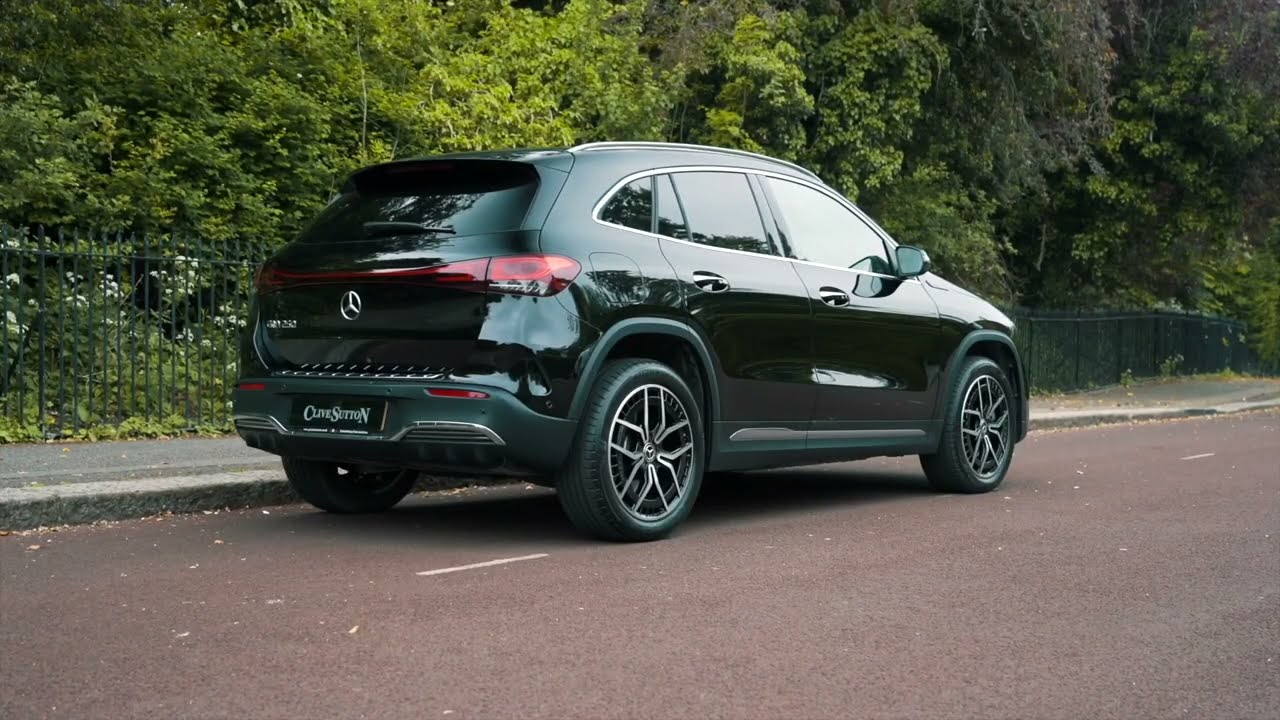 Mercedes Benz EQA 200 AMG Line - YouTube