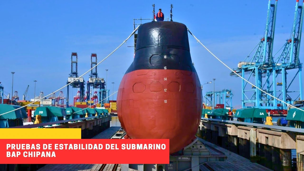 Pruebas de estabilidad del submarino BAP Chipana #peru - YouTube