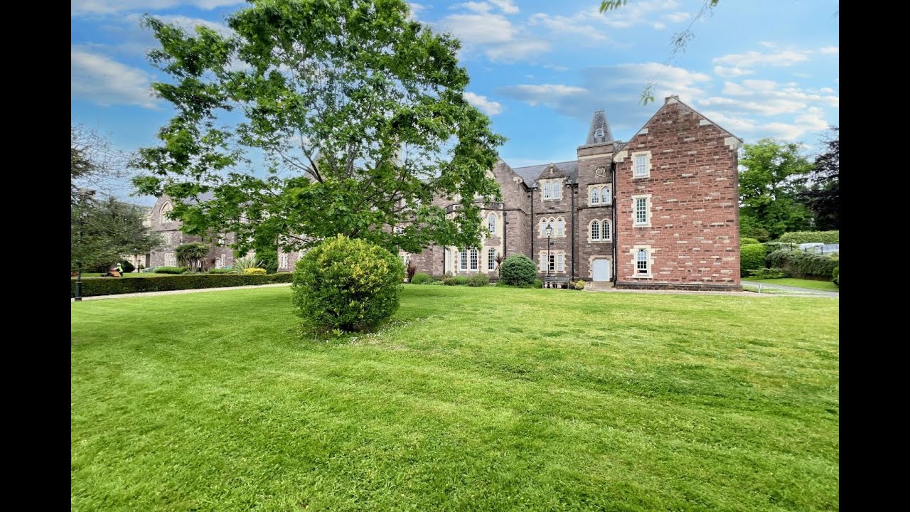 Video Tour of Apartment 7, Sarno Square, Abergavenny. - YouTube