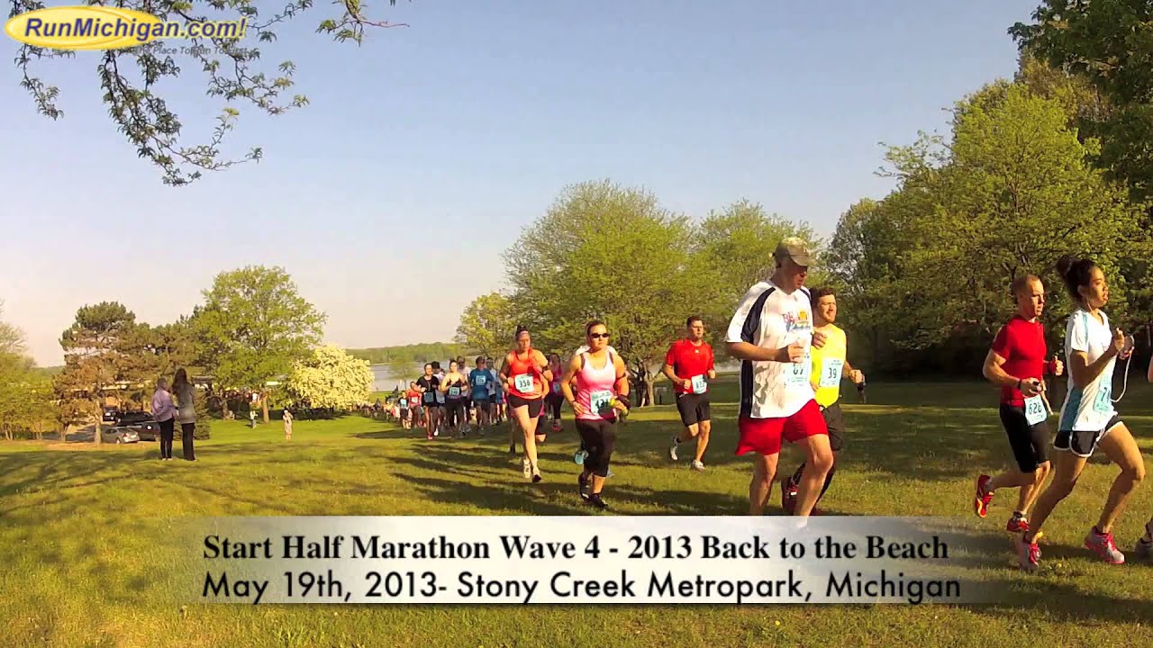 Half Marathon Start Wave 4 - 2013 Back to the Beach - YouTube