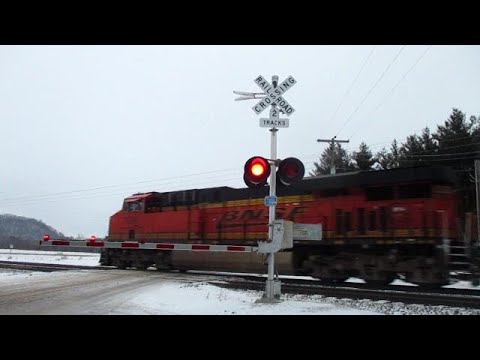 BNSF 7926 West Fertilizer Train (12-31-2020) - YouTube