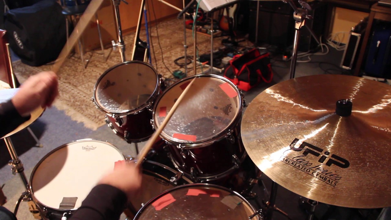 Drum head REMO Emperor clear (tom tom, floor tom) - YouTube