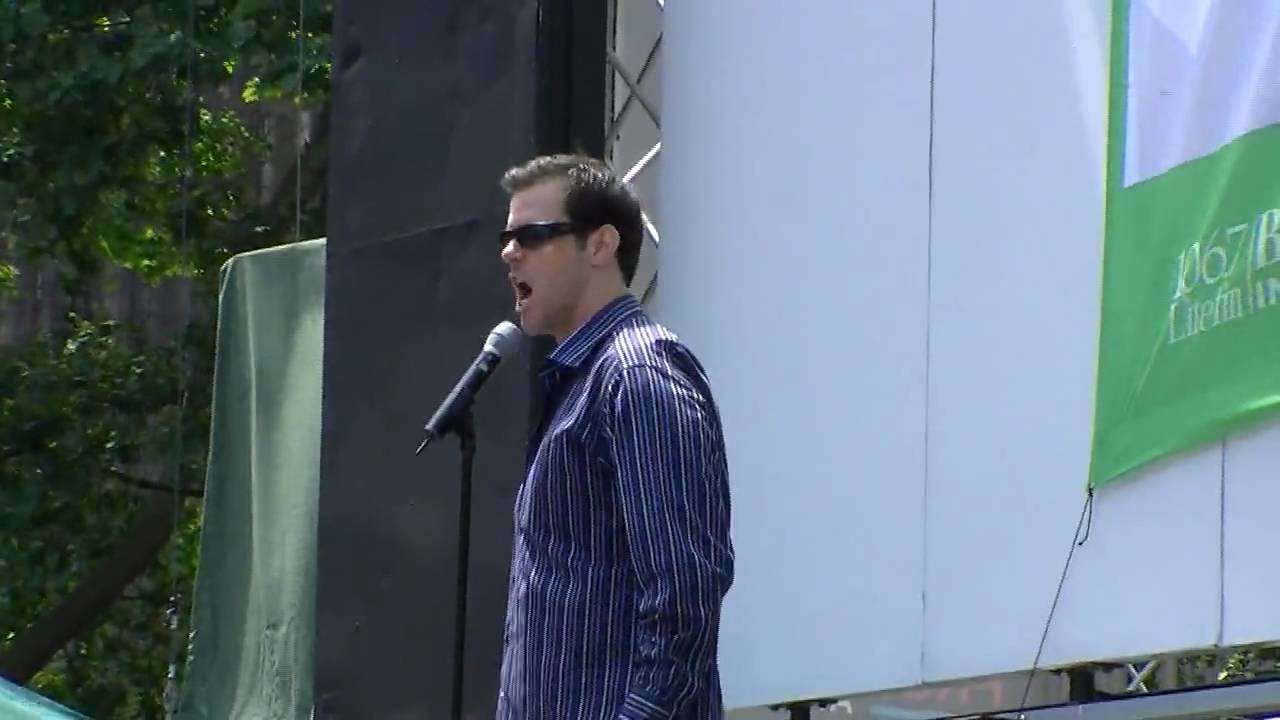 Phantom of the Opera-Music of the Night-Jeremy Stolle - YouTube