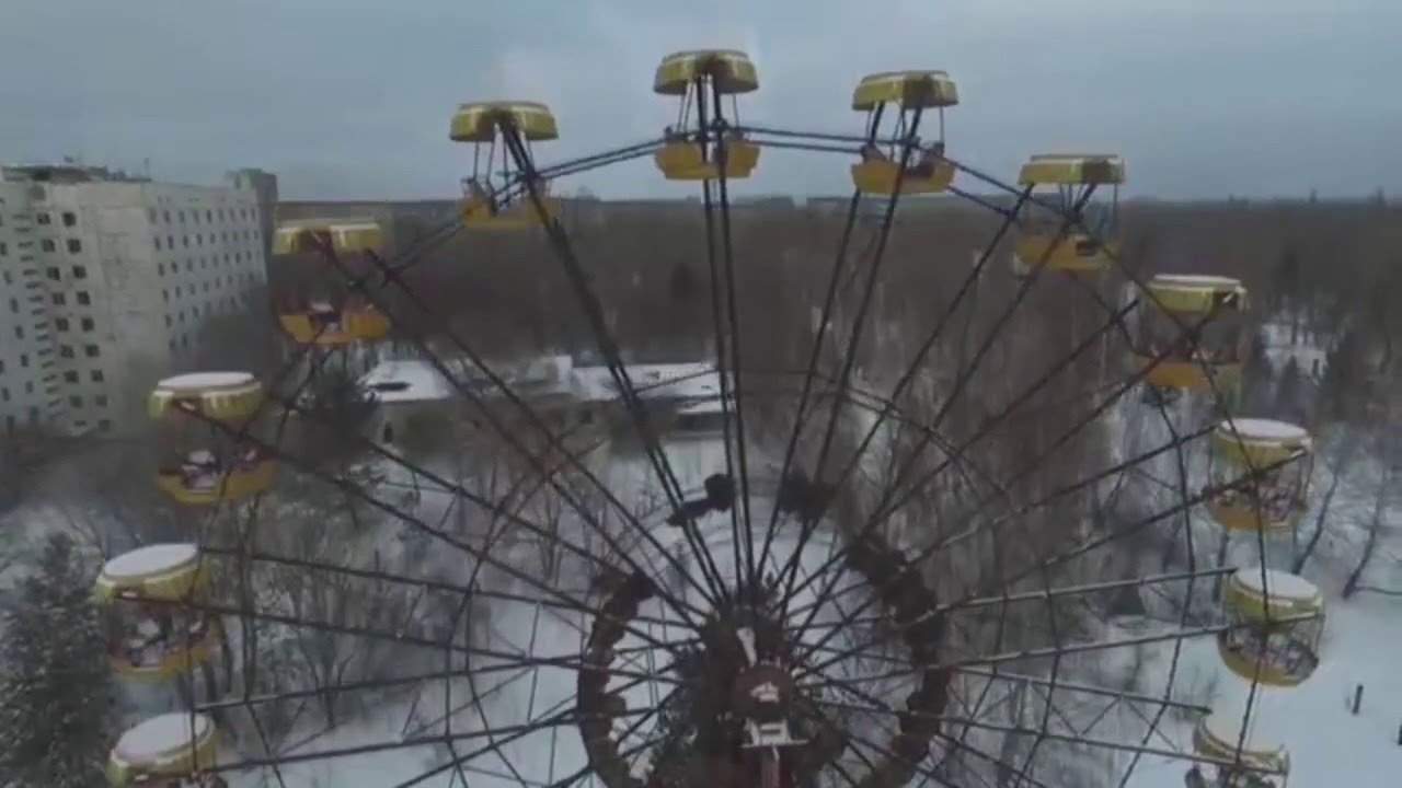 Drone Footage Of Pripyat In The Snow - Chernobyl January 2016 - YouTube