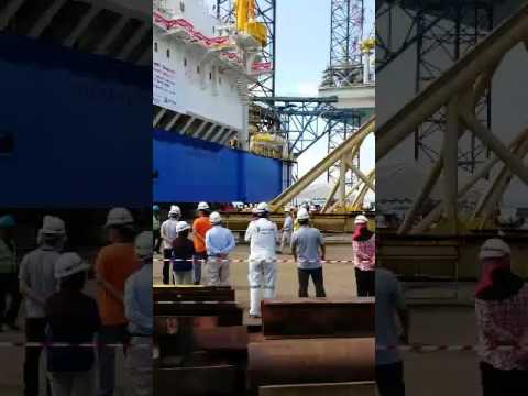 PPL shipyard singapore - YouTube