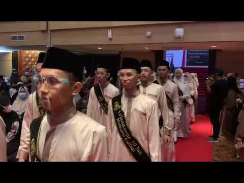CUPLIKAN WISUDA AKBAR PESANTREN TAHFIDZ MASKANUL HUFFADZ KE IX - YouTube
