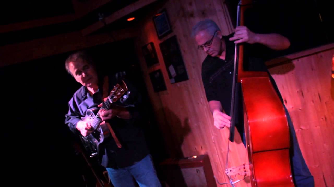 Rockland Moran live at Tractorgrease - YouTube