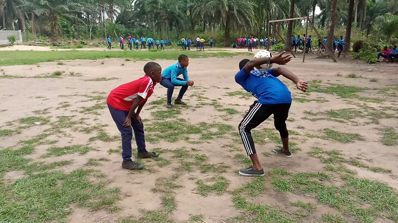 Dragon stall from Chukwuebuka - YouTube