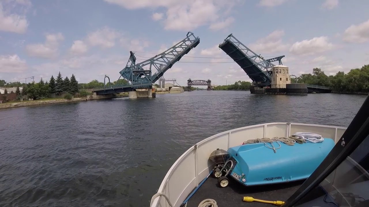 Houseboating Seneca, IL to Chicago - 06 - YouTube