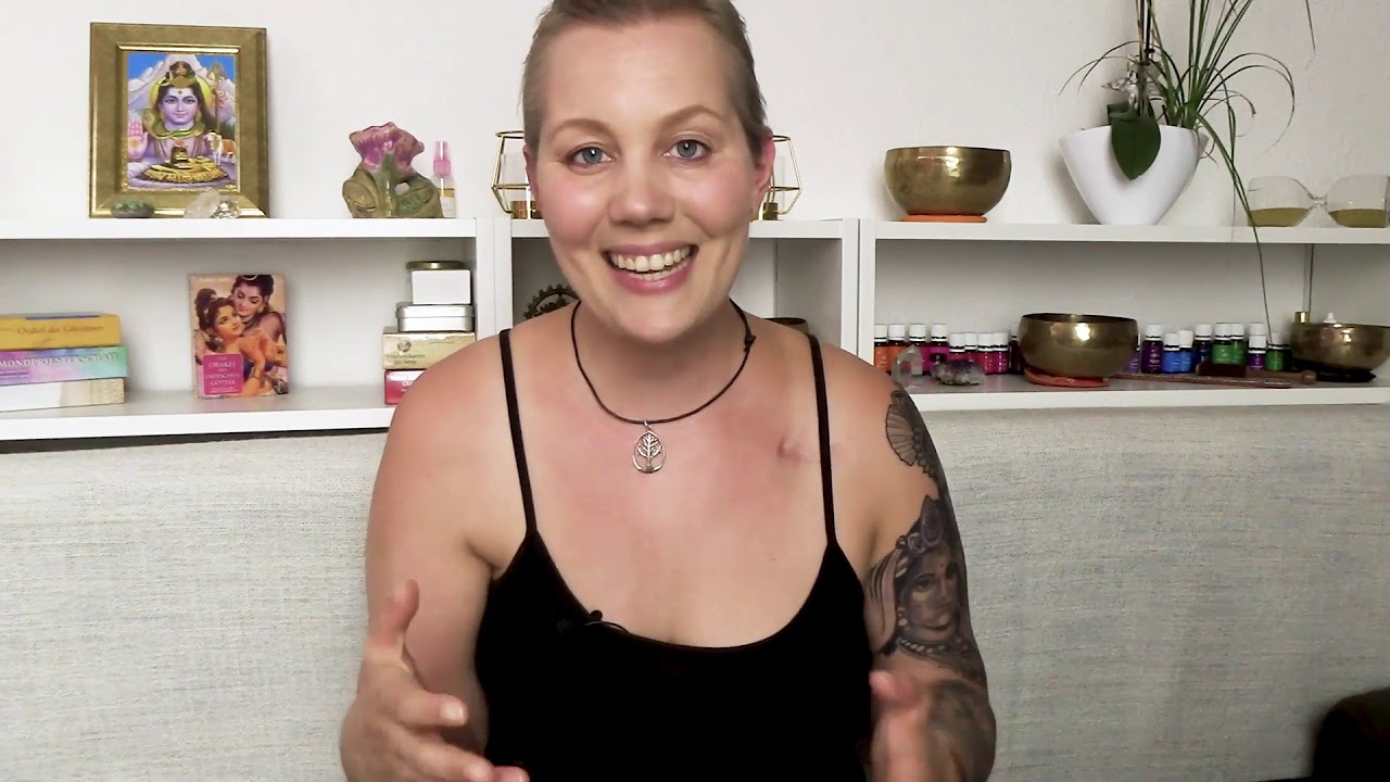 4 Jahre danach - Brustkrebs Update // Christine Raab - YouTube