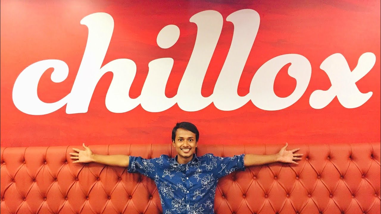 Chillox Banani || Best Burger In Dhaka || - YouTube