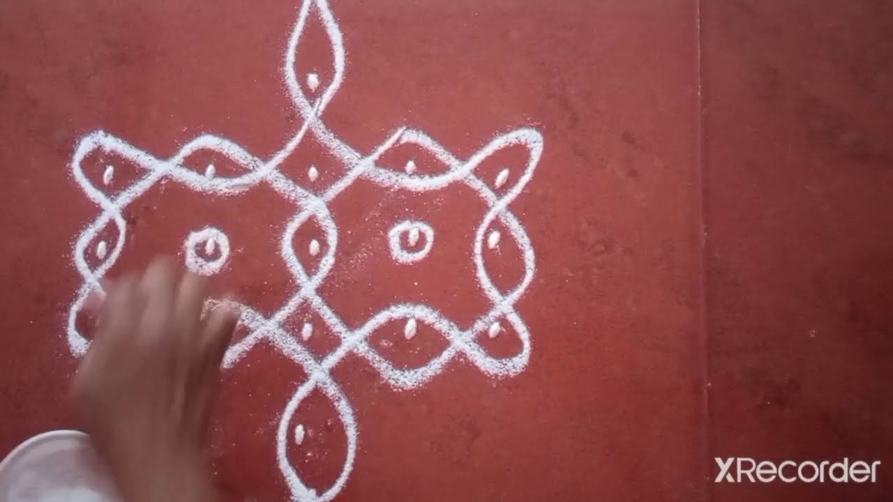 Small kolam- Apartment kolam- Easy kolam for kids - YouTube
