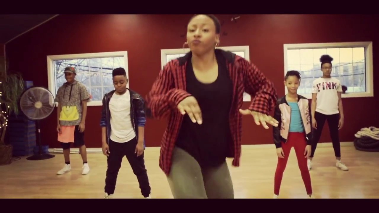 MegaBytez Dance Company: Olamide - Science Student - YouTube