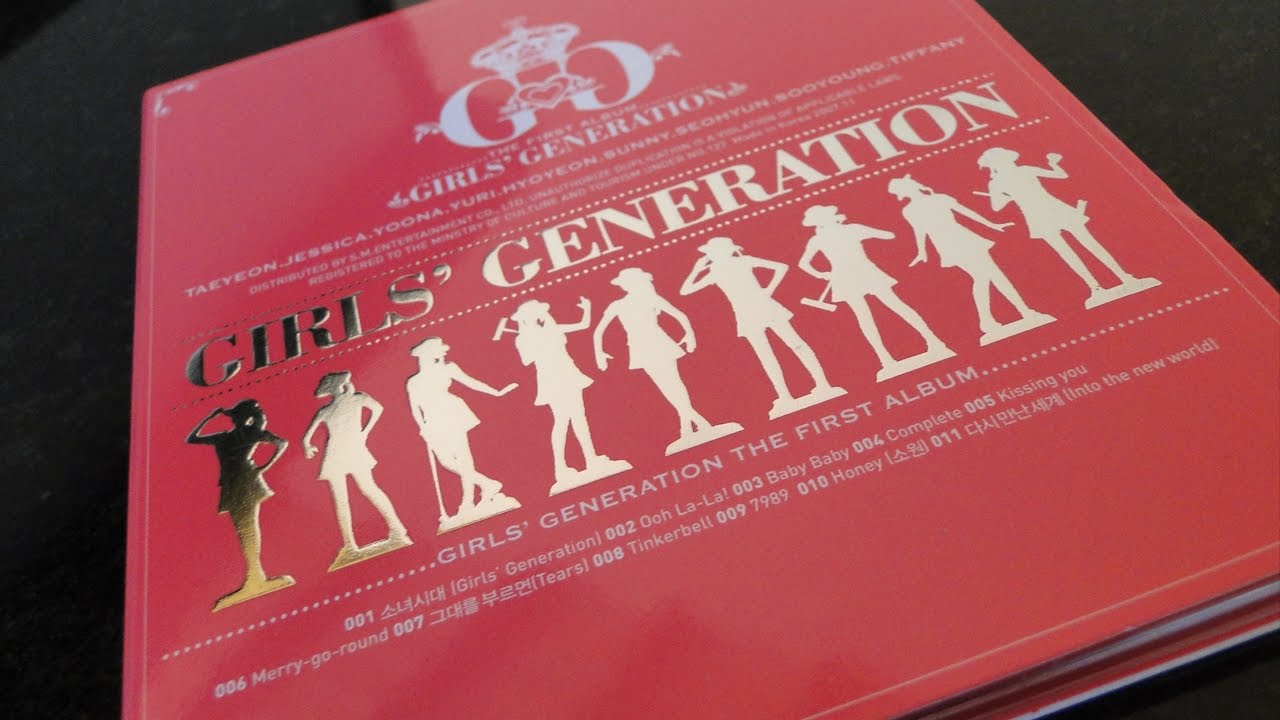 [UNBOXING] Girls' Generation: The 1st Album - YouTube