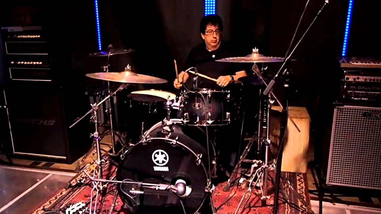 Warren Durso on drums-Sound check - YouTube