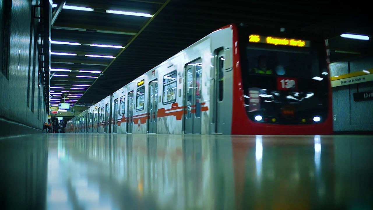 Metro de Santiago | Trenes Alstom NS-16 N2130 y NS-04 N2094 en Lo Vial ...