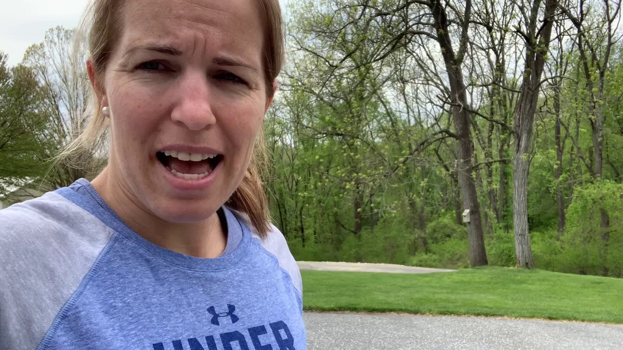 Frog jump relay - YouTube