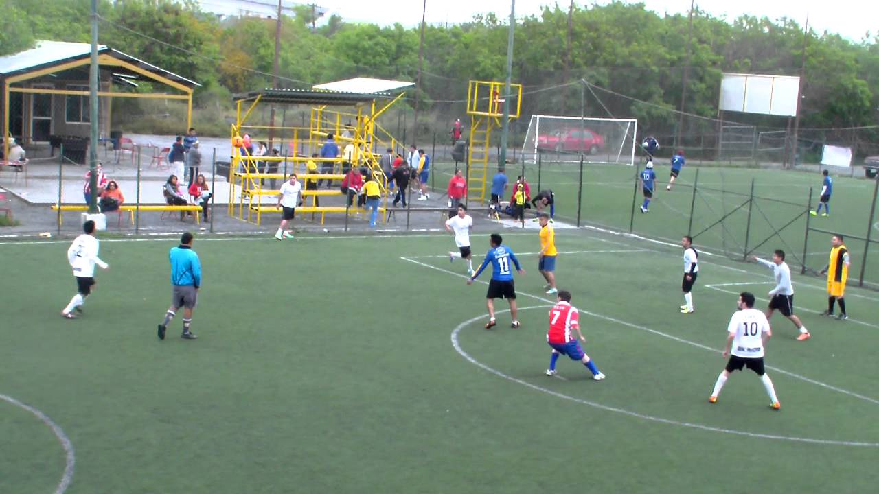 FC NIUPI REAL MADRID 4 - YouTube