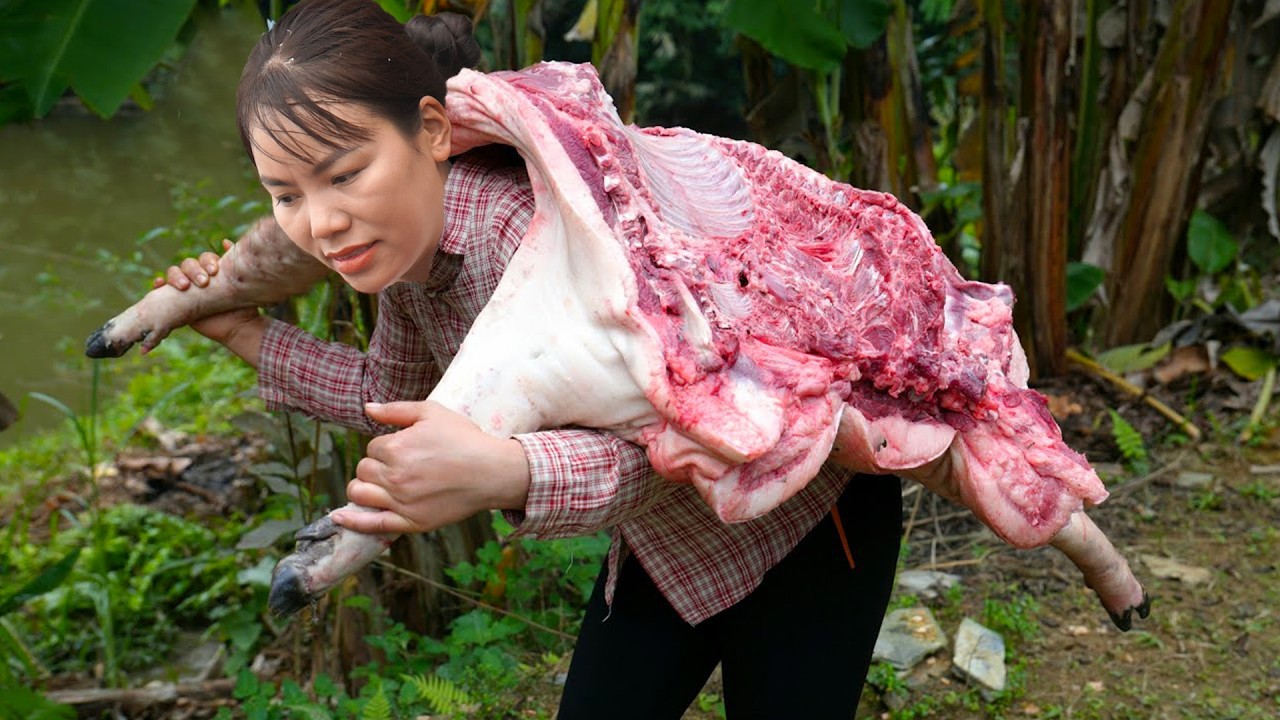 Harvesting Pig After 8 Months-Whole smoked pig ,Cooking Pig Ribs Stir ...