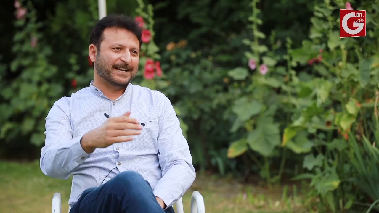 Singer Salman Paras and Zafar Waqar Taj with Shabbir Mir - YouTube