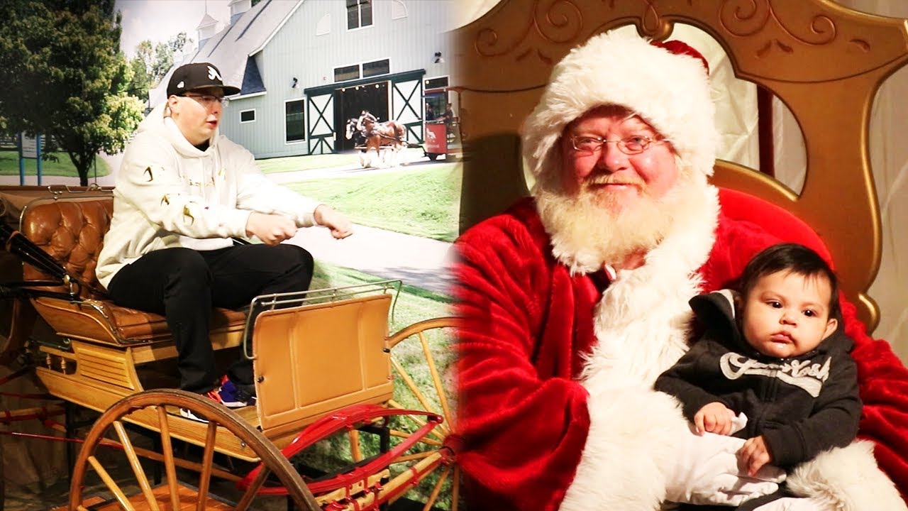 His FIRST TIME Seeing SANTA CLAUS - YouTube