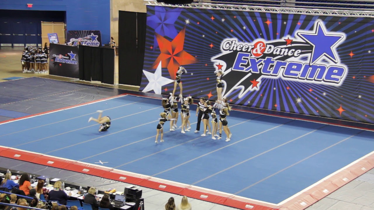 Magic Senior 4 @ Delaware 2018 - YouTube