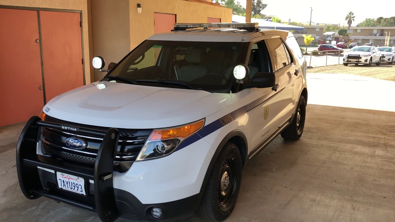 Ford Police Interceptor Base - YouTube