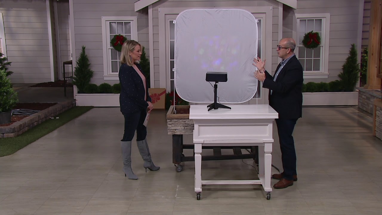 Mr. Christmas Indoor/Outdoor Virtual Projector with Pop-Up Screen on ...