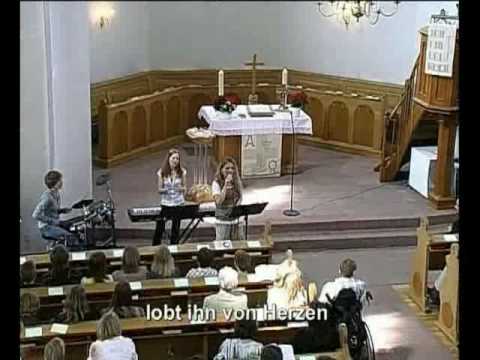 Alles was atmet lobe den Herrn - YouTube