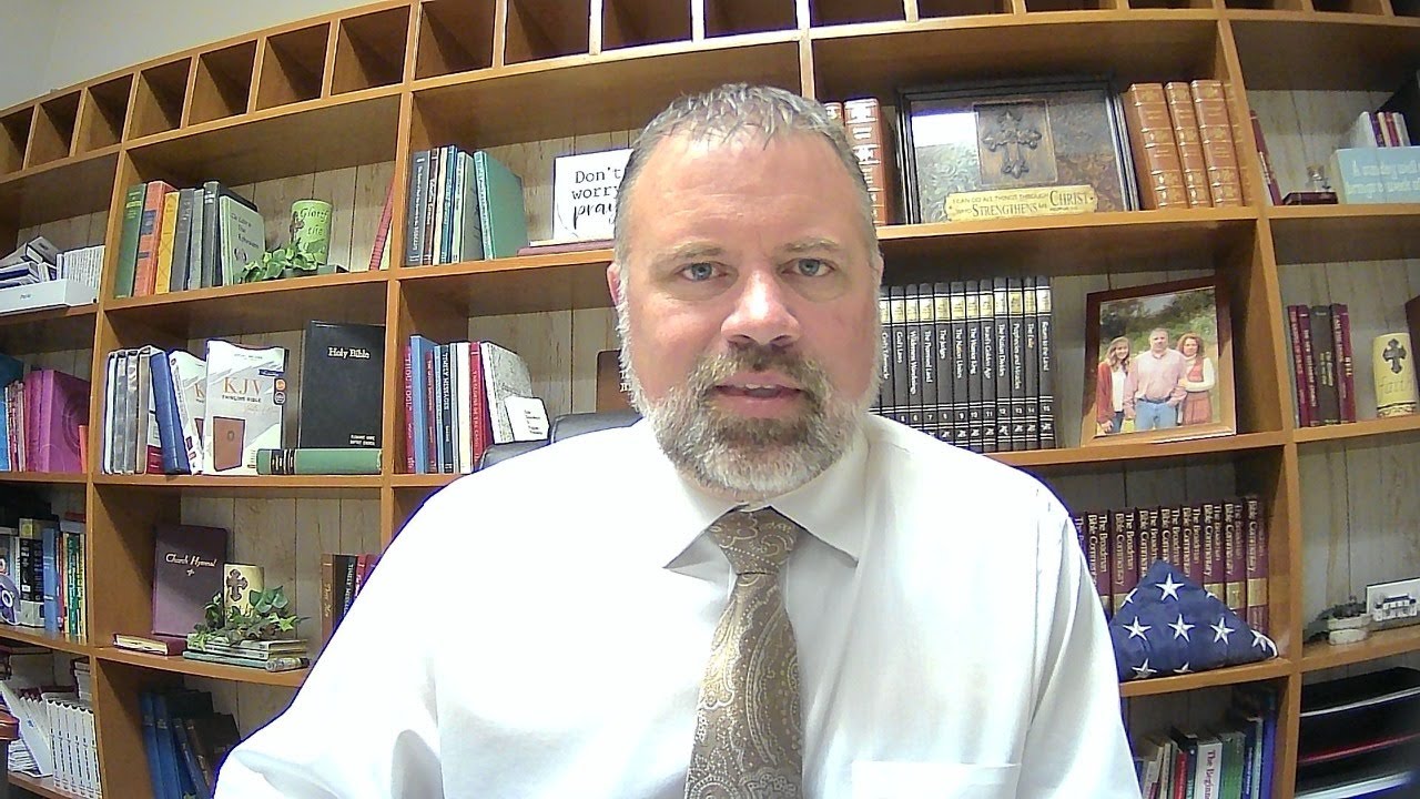 A "Moment With The Master" Col 3:20 - YouTube