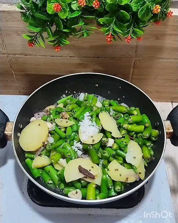 গ্রীন চিলি সস অসাধারণ স্বাদ। Green Chilli Sauce Recipe Food Cooking