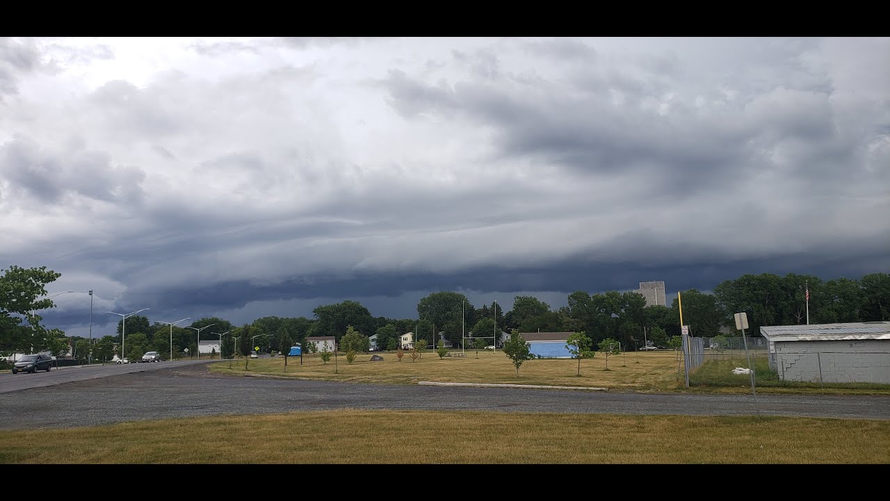 Severe Warned Supercell to an Absolutely INSANE Photogenic Shelf Cloud ...