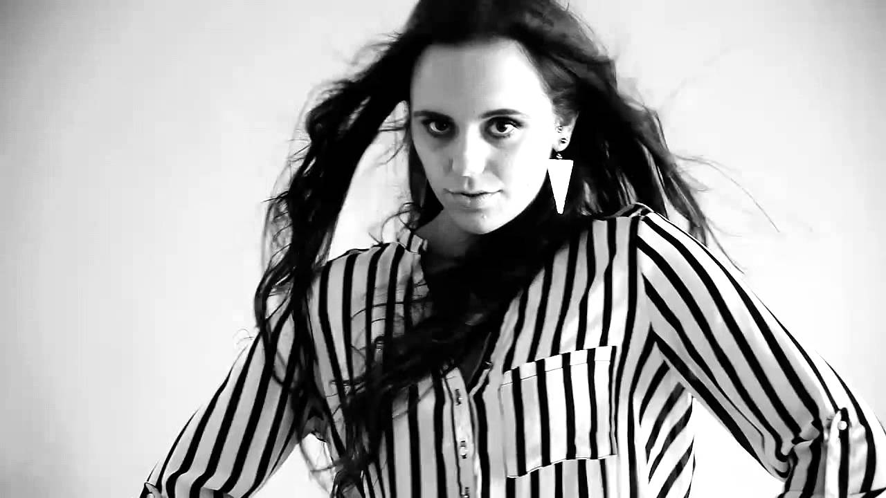 SABINE HEINEN making of video - YouTube