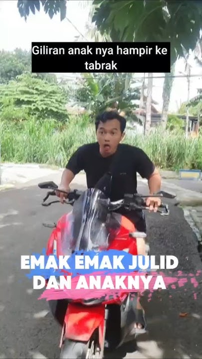 Emak emak tukang gosip dan anak nya #komedi #kontenhiburan #emakemakbarbar - YouTube