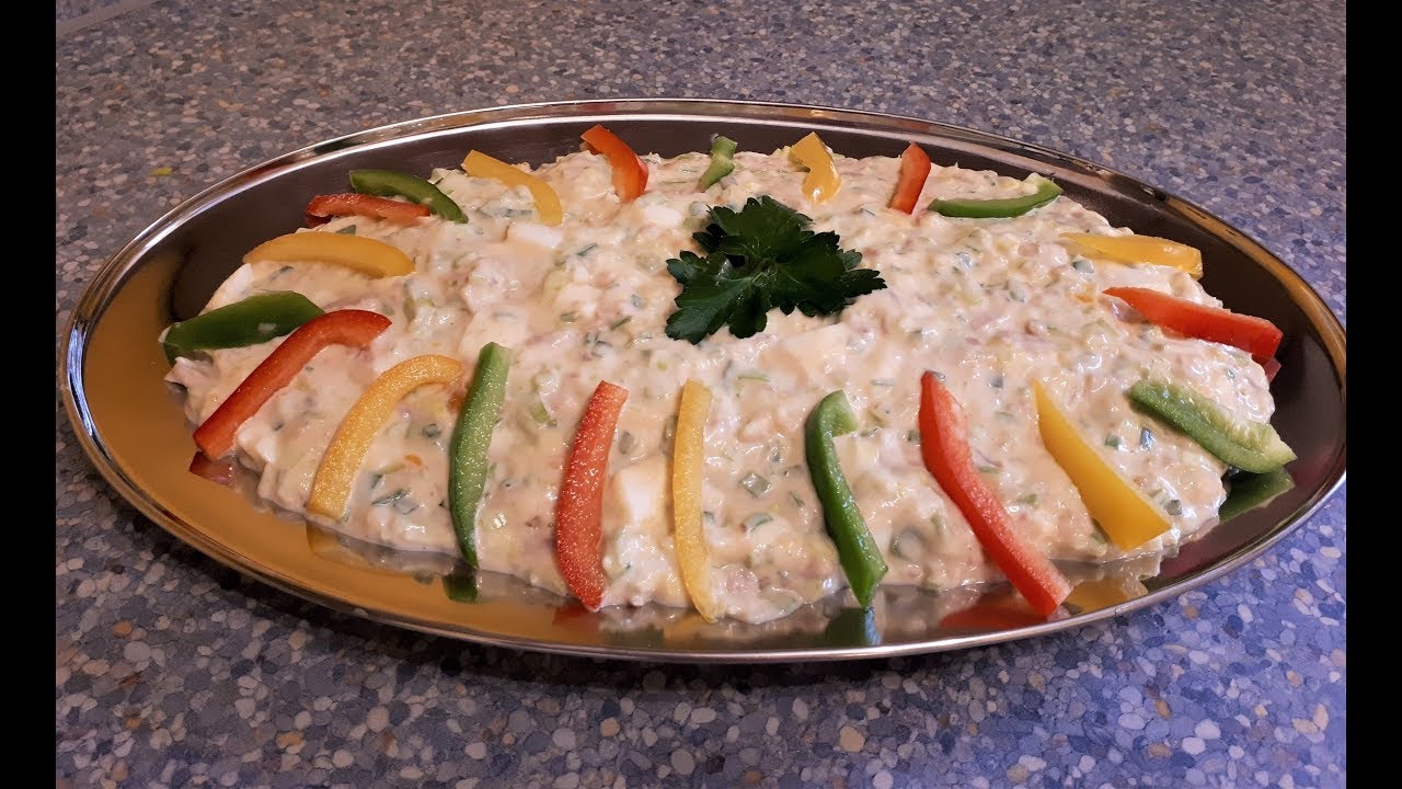 Sallate me Presh Peshk Ton dhe Majonez / Porree Salat Thunfischsalat ...