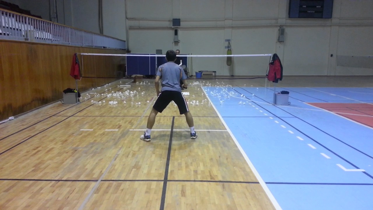 Badminton multi shuttle training - YouTube