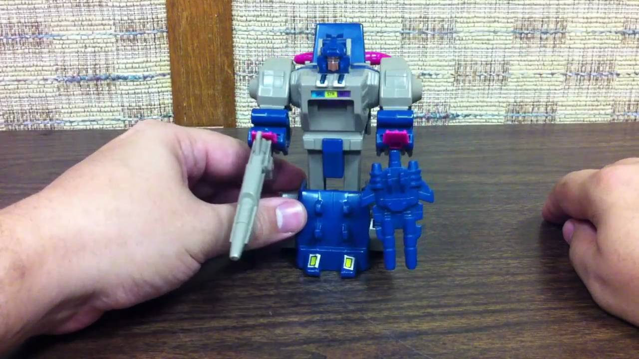 Quick Review: G1 Headmaster HORRI-BULL - YouTube